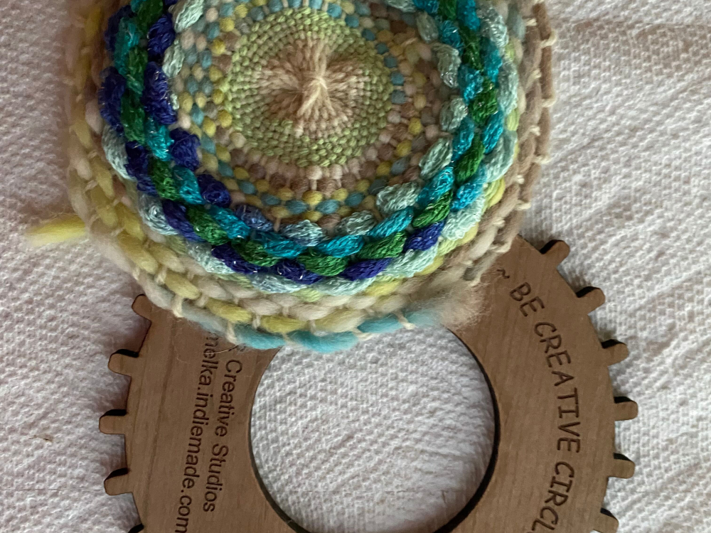 Circle Loom Tutorial | BDR Creative Studios